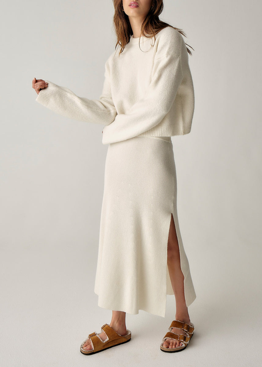 Off White Cropped Fluffy Cashmere Jumper – CiL